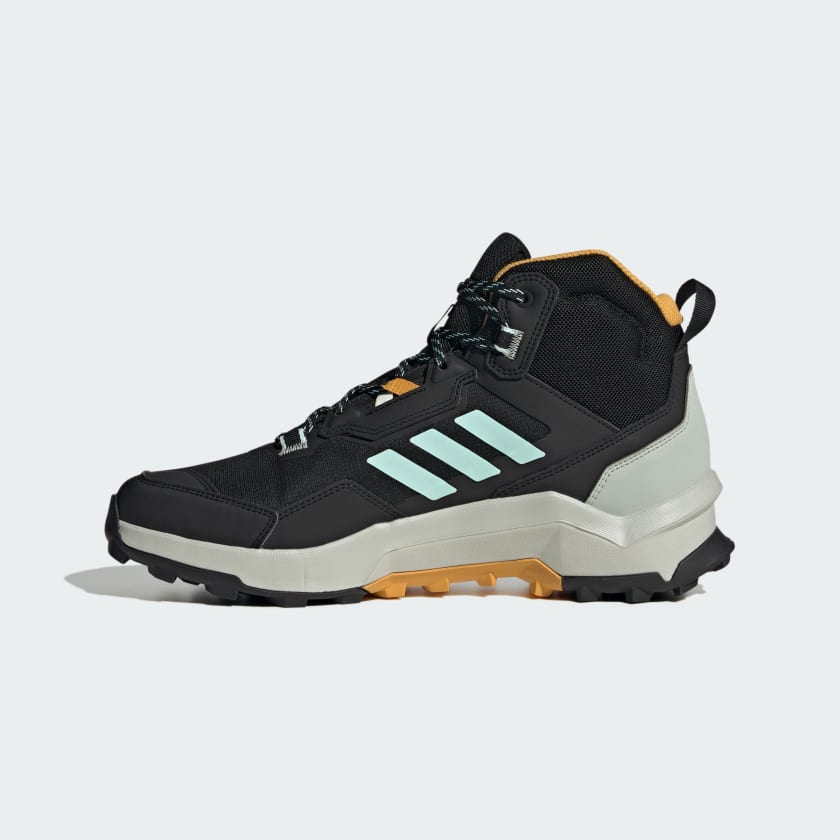 Для мужчин :: Обувь :: Походные ботинки Terrex AX4 Mid GORE-TEX, черные