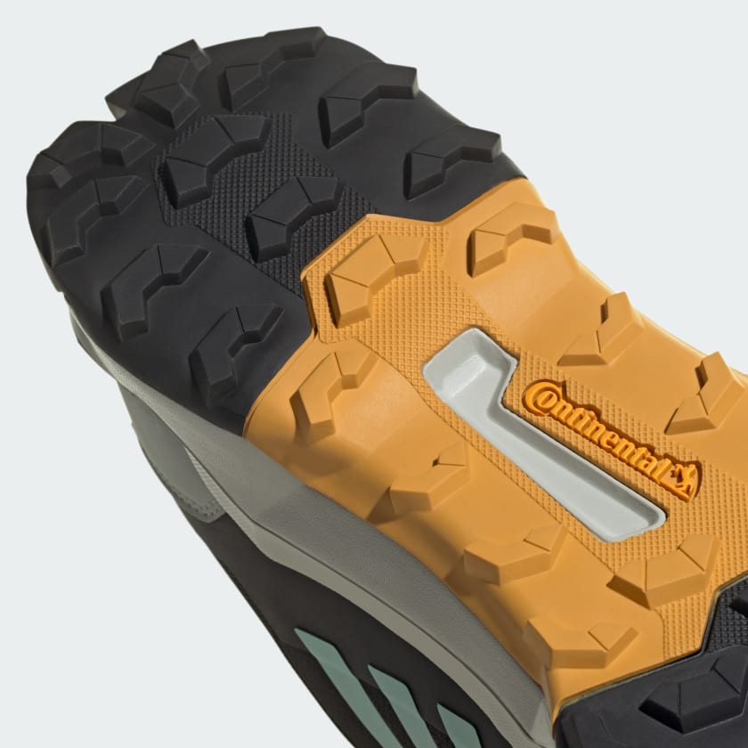 Для мужчин :: Обувь :: Походные ботинки Terrex AX4 GORE-TEX, черные